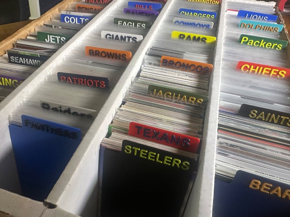(32) STANDARD NFL Team Sports Card Dividers Football Trading MADE IN ...