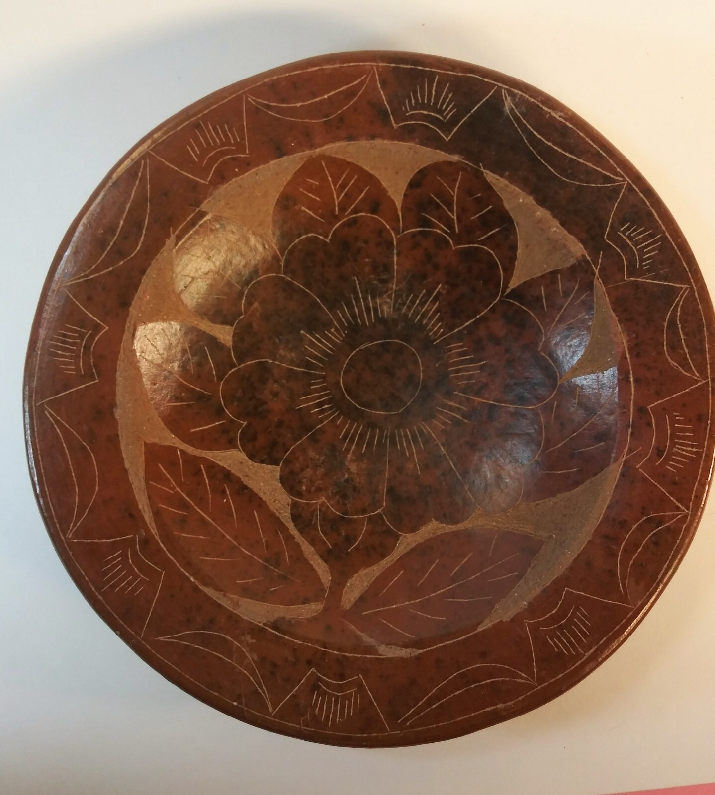 Vtg Redware Pottery Shallow 10" inch Bowl Etched Flower Red Clay | eBay