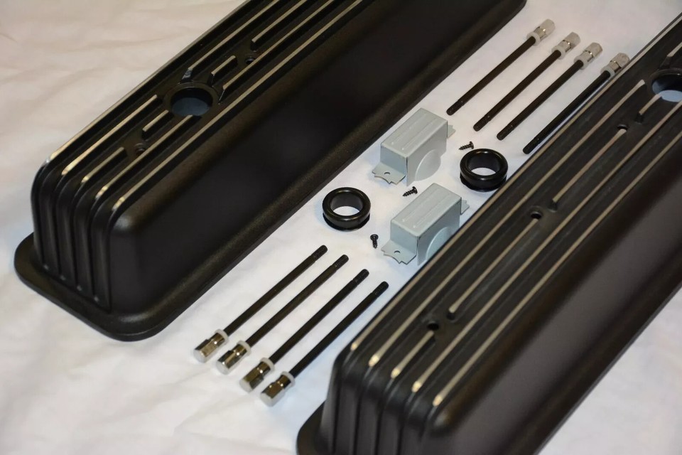 BLACK Chevy Tall Finned Center Bolt Valve Covers Vortec TBI 305 350 5.0 ...