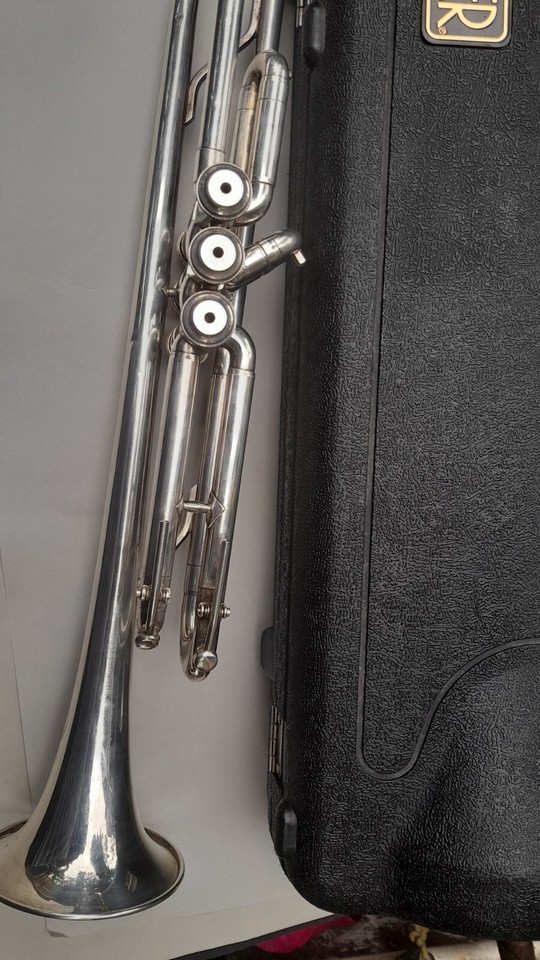 VINTAGE GRAFTON TRUMPET DALLAS LONDON SILVER PLATED JUPITER MOUTH PIECE ...