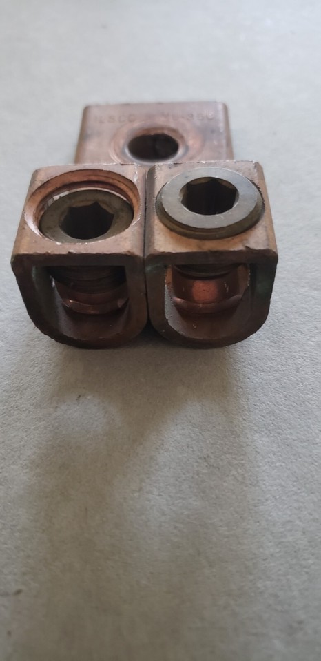 ILSCO MU350 350 MCM-4 DOUBLE COPPER LUG | eBay