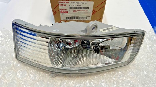 2004-2006 CAMRY GENUINE TOYOTA 81212006040 FOG LAMP(LEFT) 81220-06040 ...