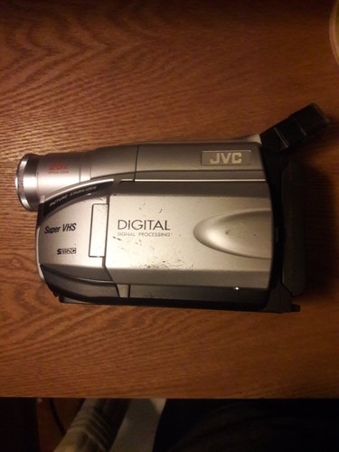 Jvc 1000X digital video camera 25X Optical Zoom was working last time ...