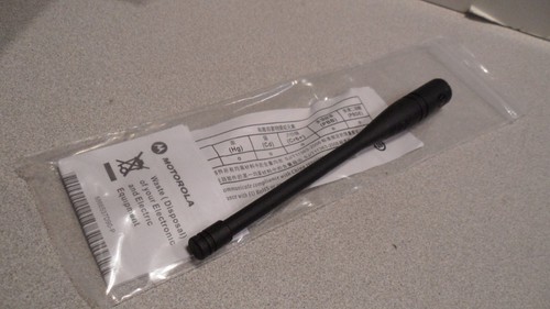 Motorola TRBO PMAE4079A 403-527MHz UHF Slim Whip Antenna XPR3300 ...