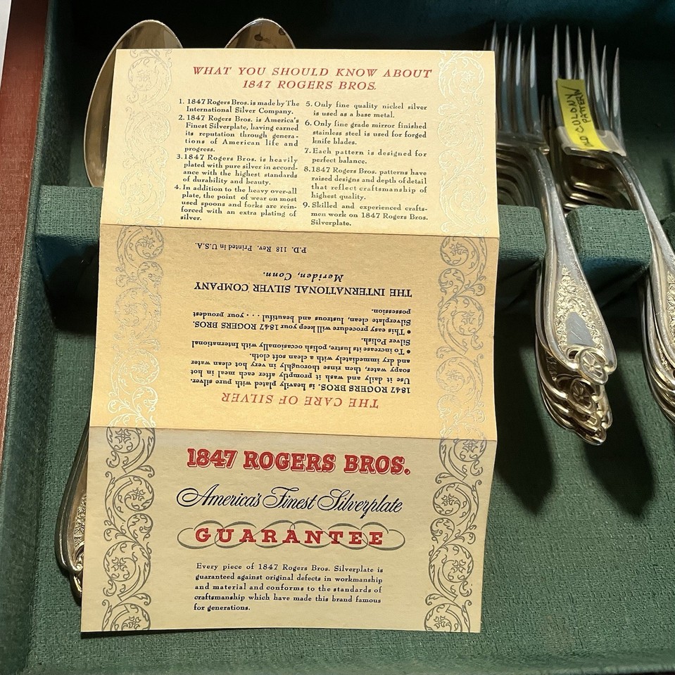 1847 Rogers Bros Old Colony 42 Pc. Flatware Silverware Set Case ...