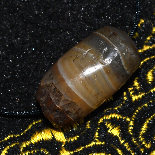 Genuine Ancient Tibetan Banded Agate Dzi Stone Bead in good Condition ...