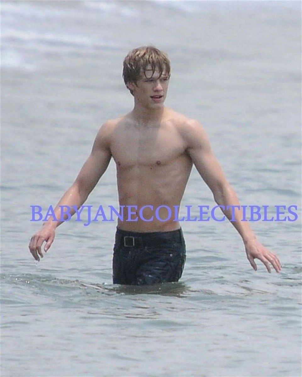 Lucas Till Shirtless 1,254 Lucas Till Photos & High Res Pictures