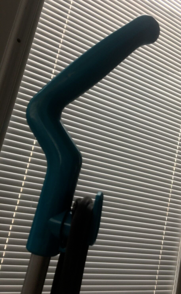 BISSELL FeatherWeight Lighweight Stick Vacuum Cleaner Teal Color Model ...