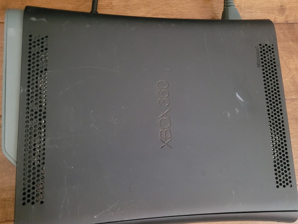 Microsoft Xbox 360 Jasper 60GB HDD Console Bundle Controller | TESTED ...