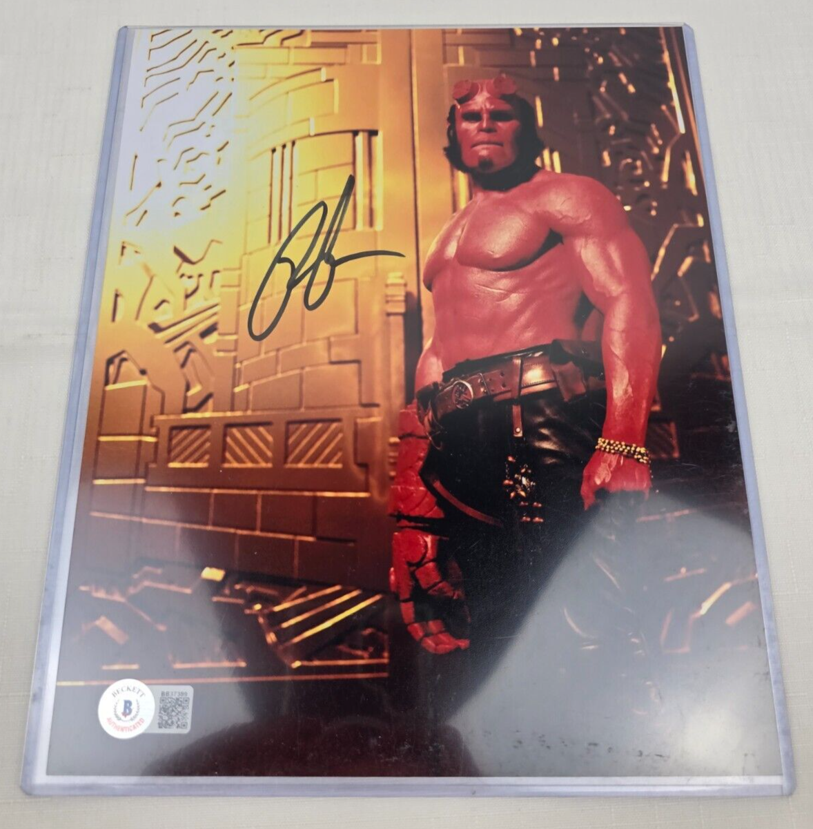 Hellboy Photo Signed Autograph 8x10 Ron Perlman Beckett BAS Autograph ...