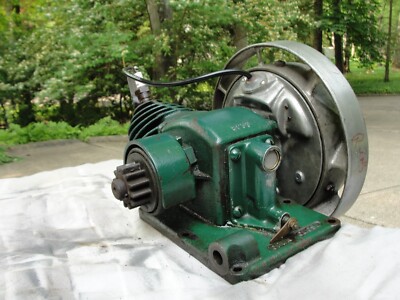 VINTAGE MAYTAG MODEL 92 KICKSTART WASHER MOTOR FROM 1930S TURNS OVER ...