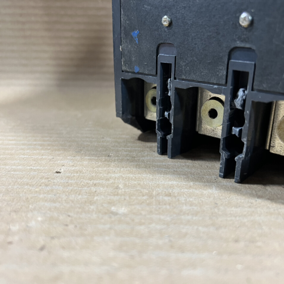 Westinghouse JD 25k 3 Pole 200 Amp 600V JD3250F Circuit Breaker JD3200 ...