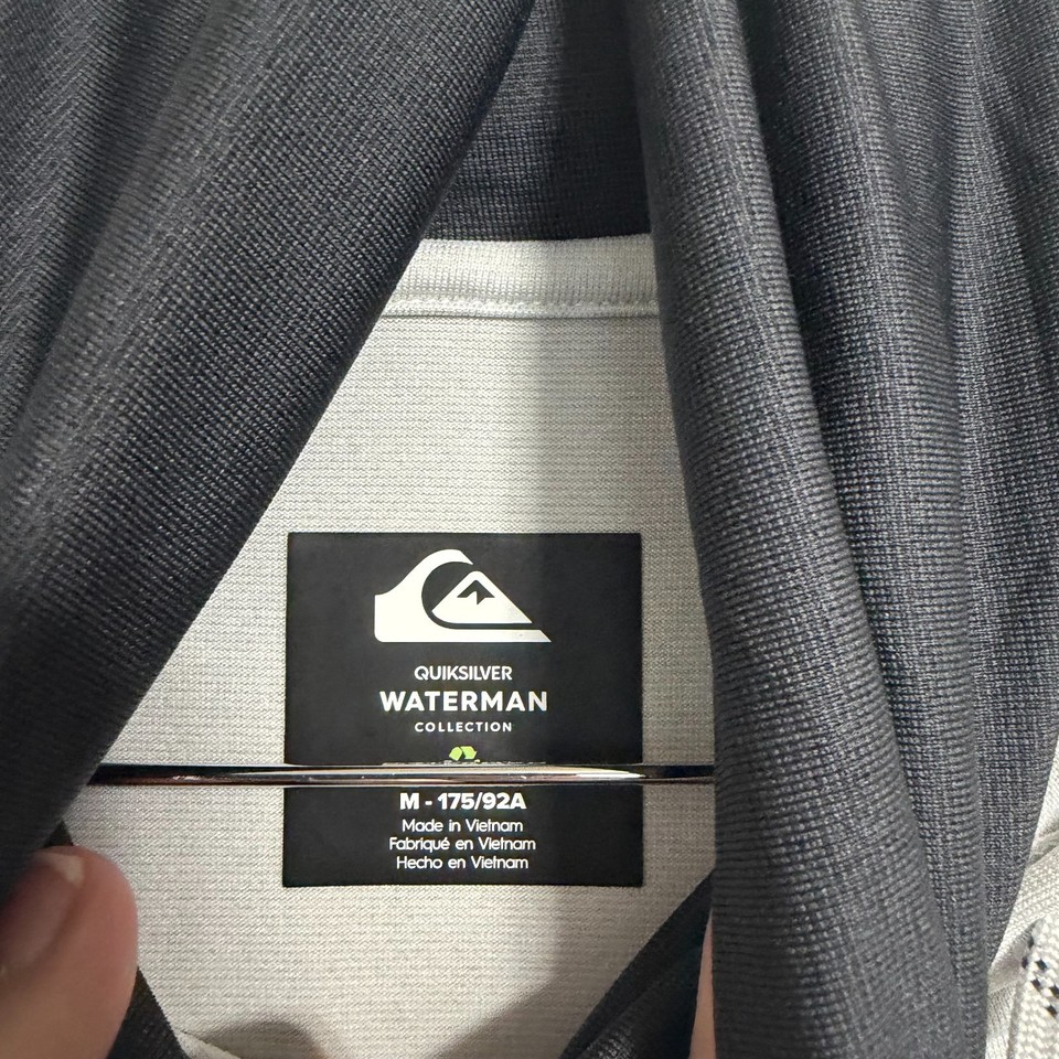 Quiksilver Waterman UPF 50 Rashguard Shirt Hood Neck Protection Long ...