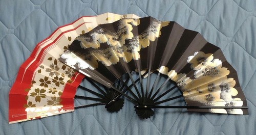 Japanese Cherry Blossom Dance Fan, Black & Red, Traditional Japanese ...