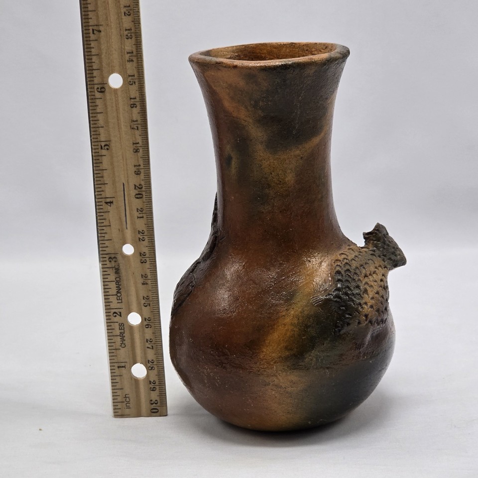 Elizabeth Manygoats Horned Toad Navajo Pottery Vase 6.5" Pine Pitch ...
