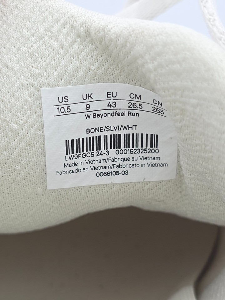 Lululemon Women’s Beyondfeel Run Shoes Bone White Silver US 10.5 | eBay