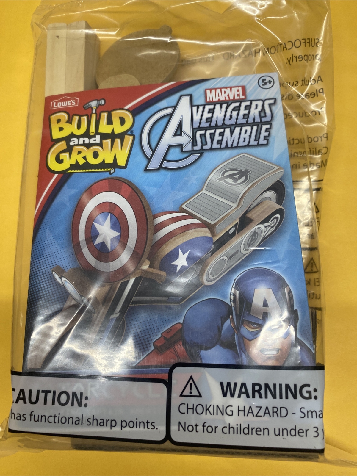 Lowes Avengers Build Grow Marvel Assemble Kit Quinjet Hawkeye for sale ...