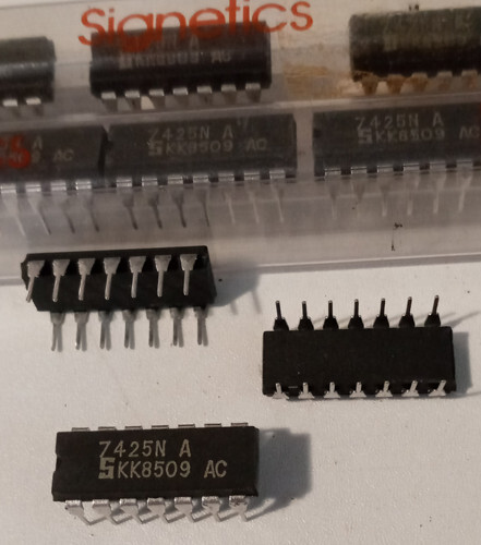 Lot of 48: Signetics 7425N | eBay