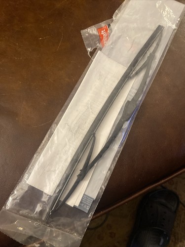 Genuine 2010-2016 Ford Transit Connect Rear Windshield Wiper Blade 2T1Z ...