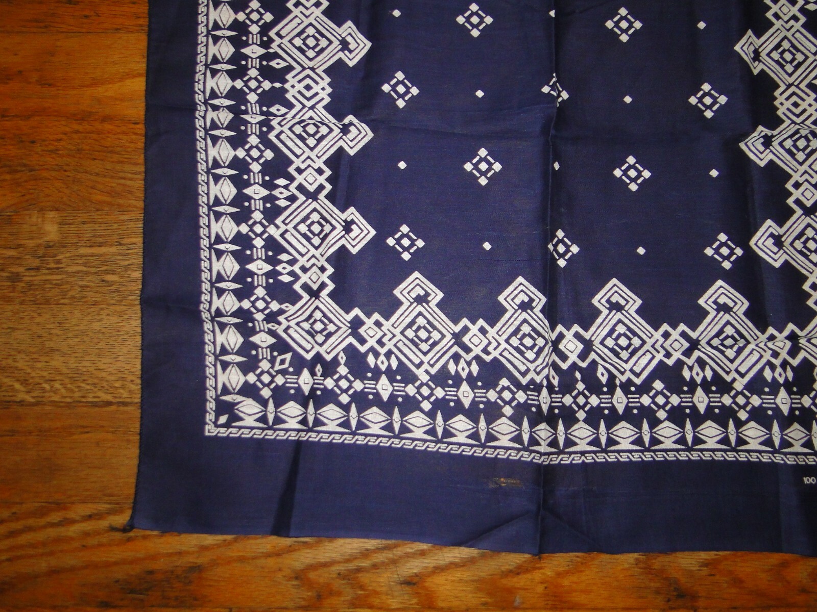 Vintage Work Wear BANDANA Navy Blue & White new 21x 20 - Gem