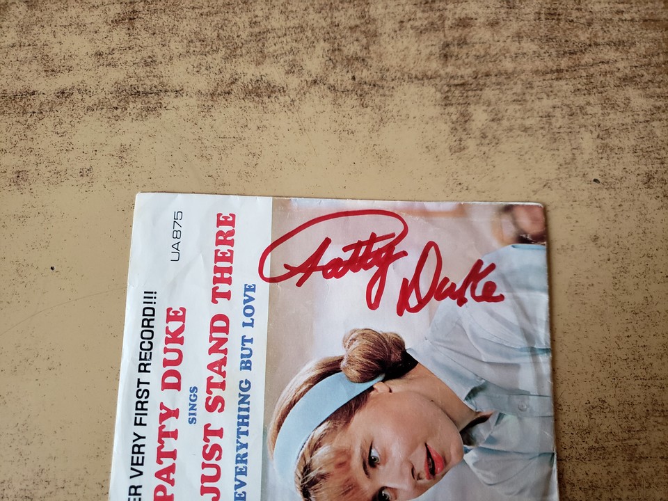 HAND SIGNED 1950s VG++ Patty Duke Don't Just Stand There SLEEVE ONLY 45 ...