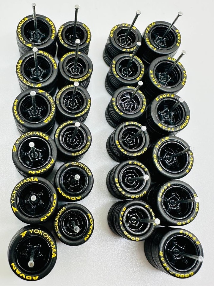 Hot Wheels Yokohama+Good Year Rubber Tires 12 sets 5 Spoke 12/10 mm ...