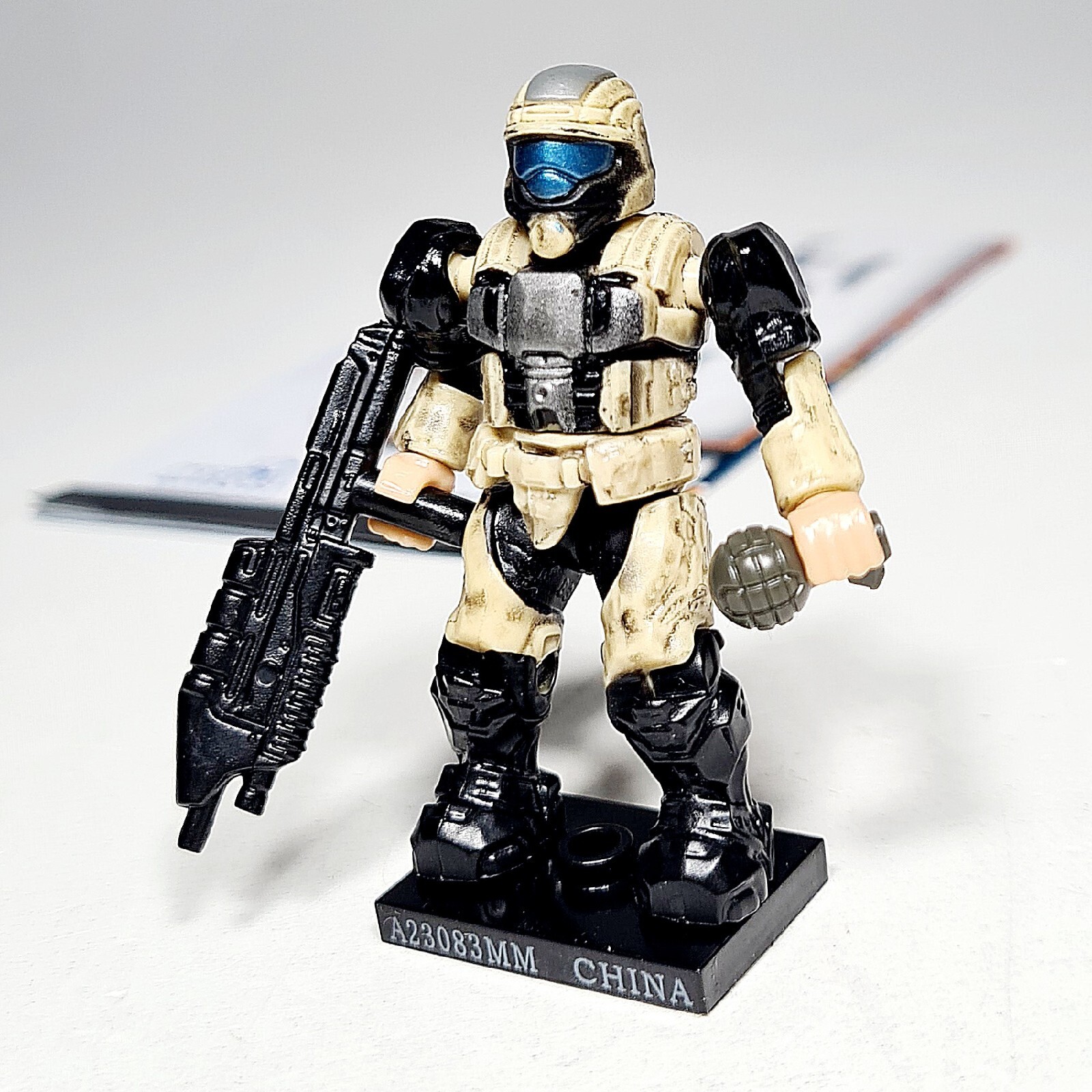 ©2013 Mega Bloks® HALO Minifigure UNSC ODST Shock Trooper +... | eBay