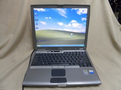 Dell Latitude D600 14.1" 40GB HD Pentium 1.8Ghz 512MB Ram Win Xp ...