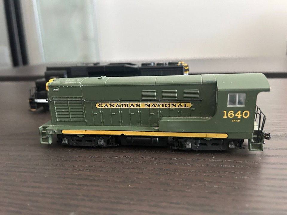 HO Proto 2000 GP30 HO Walthers Fairbanks-Morse H10-44 LOT | eBay