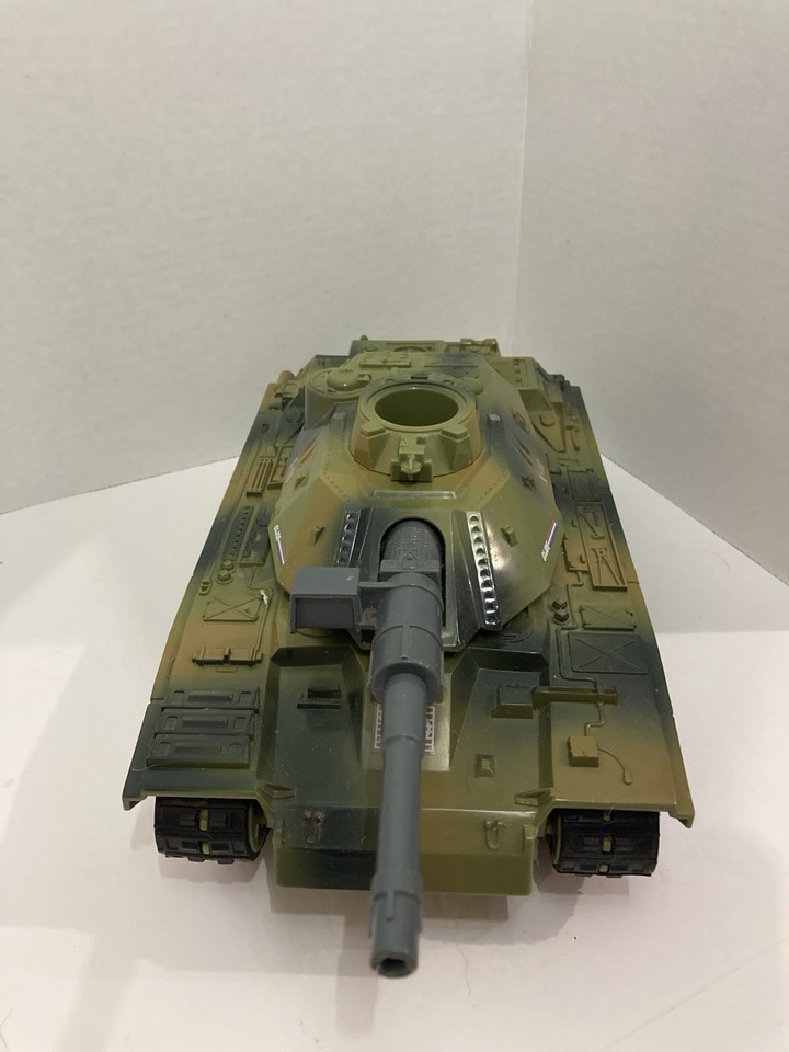 G.I. GI JOE 1998 MOBAT Motorized Tank Vehicle | eBay