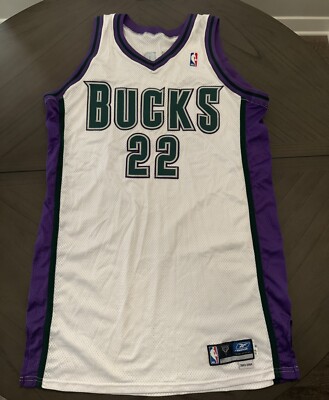 Milwaukee Bucks NBA Team Issued Michael Redd Signed Jersey White Reebok ...