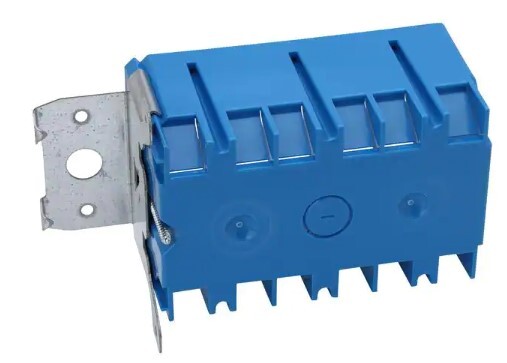 Adjustable 3 Gang Electrical Box 20mm 25mm Knockouts Steel Gang Box