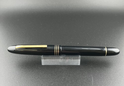 Omas MoMA Fountain Pen 18K Gold Medium Nib Museum of Modern Art | eBay