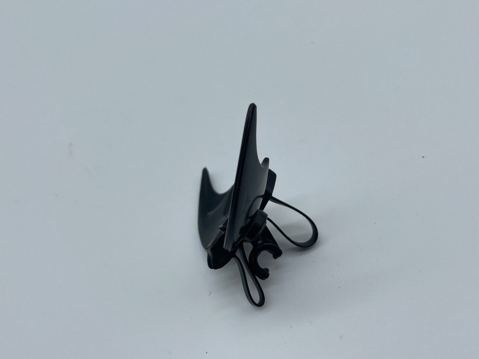 Dark Knight Shadow Wing Batman BAT CUFFS original kenner weapon ...