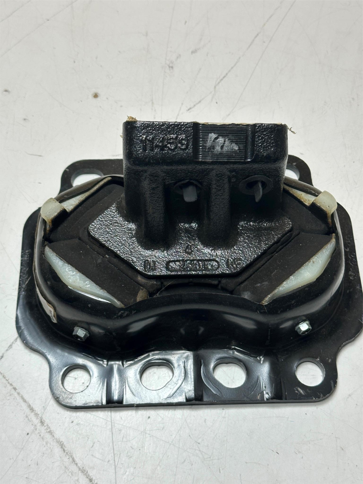 OEM Paccar Kenworth Peterbilt 579 T880 Left Side LH Rear Engine Support ...