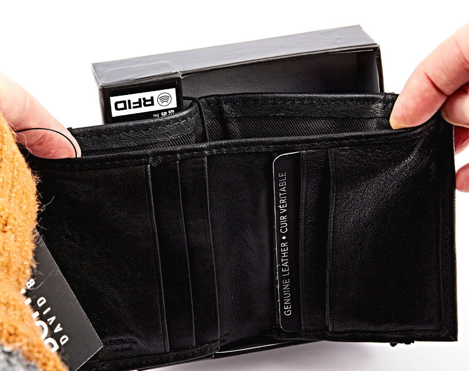 *BUFFALO by DAVID BITTON MEN'S LEATHER RFID BLOCKING BIFOLD WALLET ...