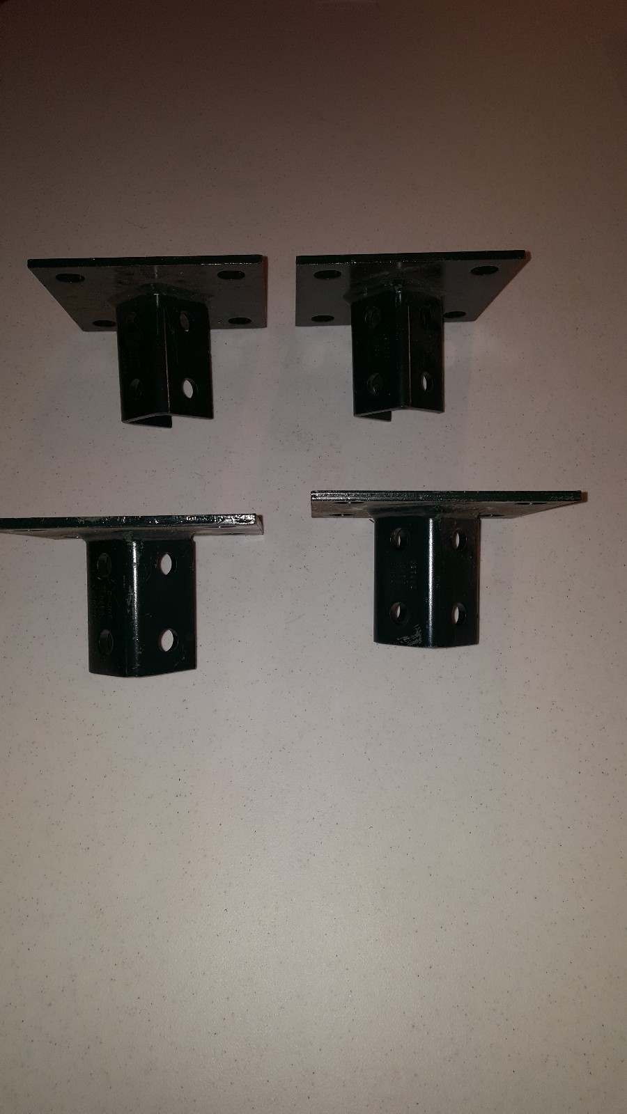 Unistrut Bases for sale | Only 2 left at -65%