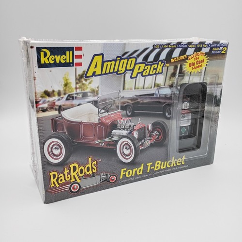 REVELL FORD T-BUCKET 1:25 MODEL W/ EXCLUSIVE 1:64 DIE-CAST AMIGO PACK ...