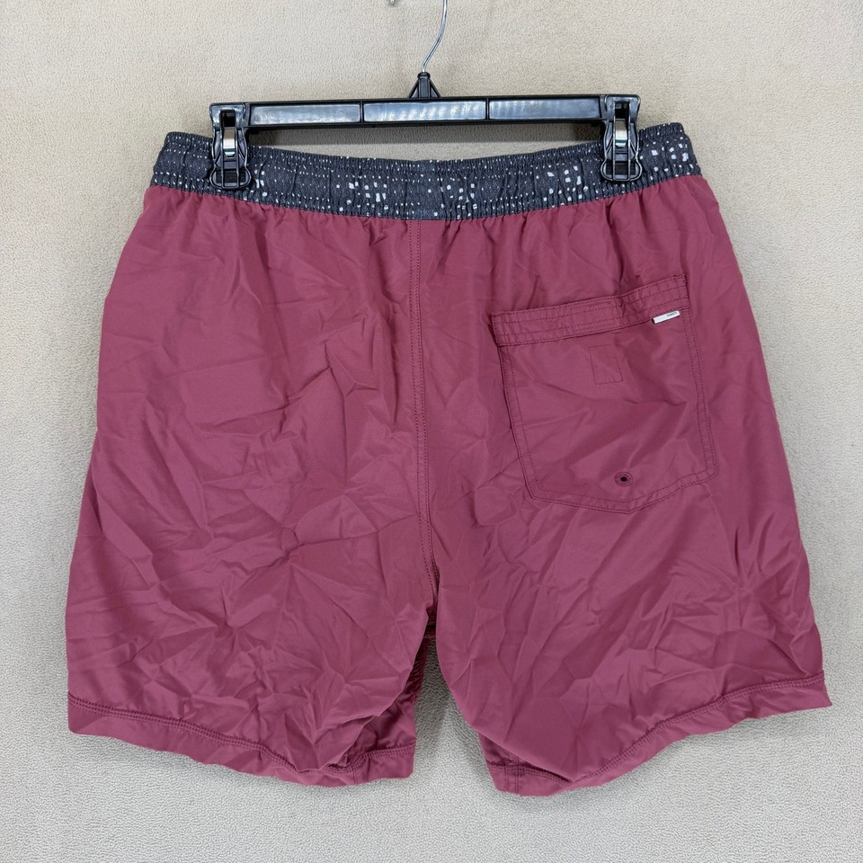 Vuori Men's Kore Shorts Red Size M Elastic Waist Drawstring Athletic ...