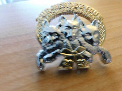 2018 Anchorage Alaska Fur Rendezvous Rondy Gold and Silver pin 3 Husky ...