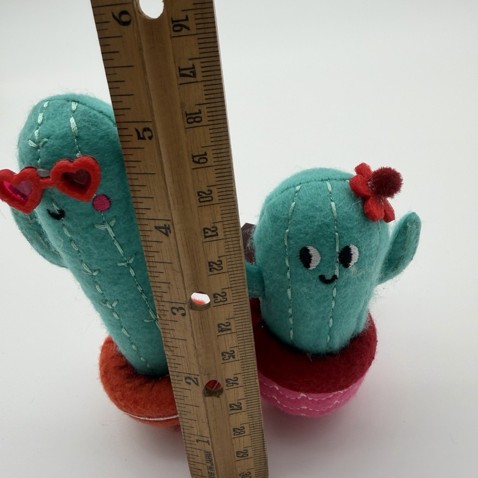 Target Spritz Valentines Day Figurines 2024 Felt Duo Decor NWT Cactus ...