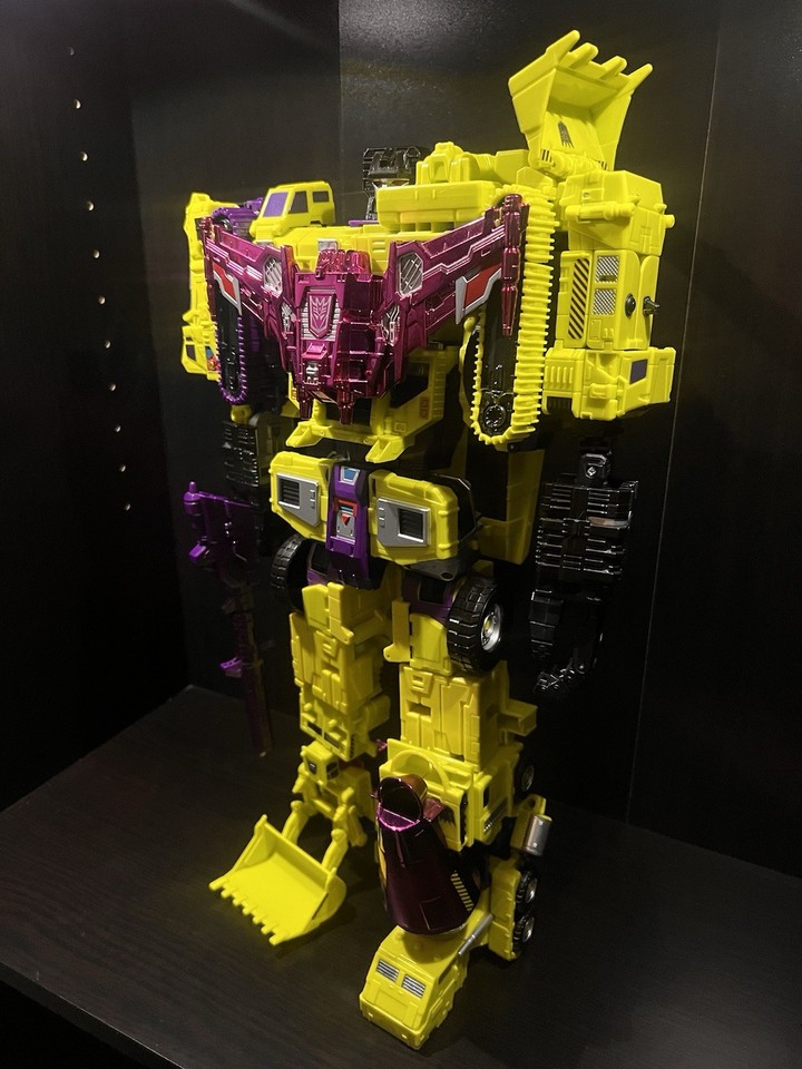 SDCC 2015 Transformers Exclusive Combiner Wars Titan Devastator ...