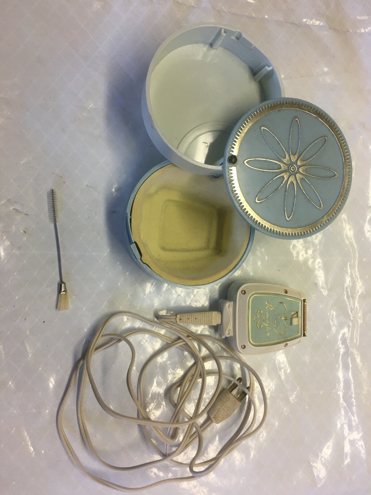 Lady Remington Model BL Vintage Electric Shaver w CASE Legs Arms USA ...