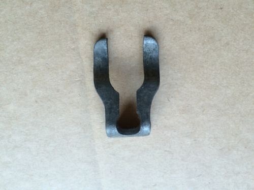 OEM Land Rover Defender & Discovery Speedo Cable Retainer Clip - 533765 ...