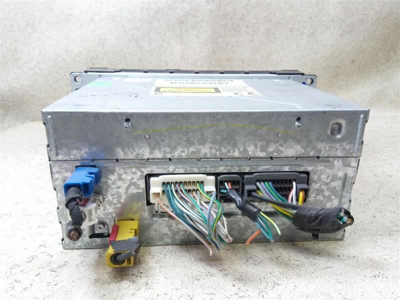 Stereo Radio AM FM Navigation AUX Sirius RER Fits 09-11 VW ROUTAN G69 ...