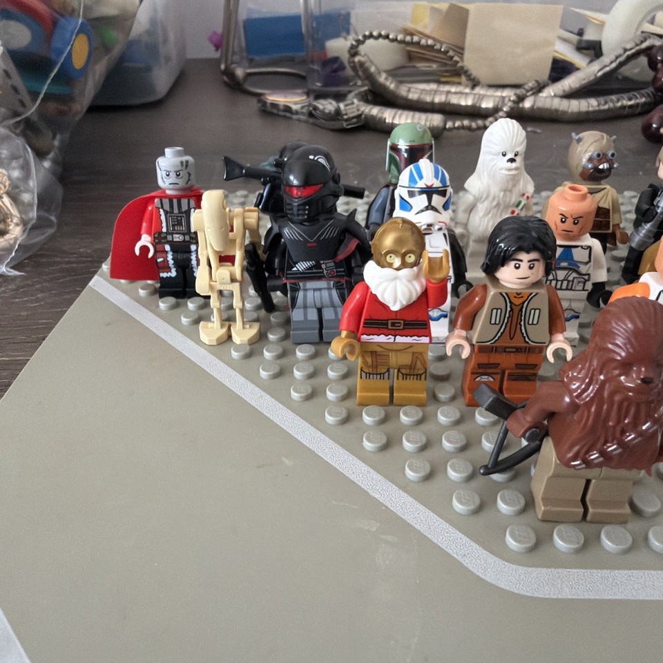 LEGO Star Wars Minifigures Lot of 24 Mini Figures! | eBay