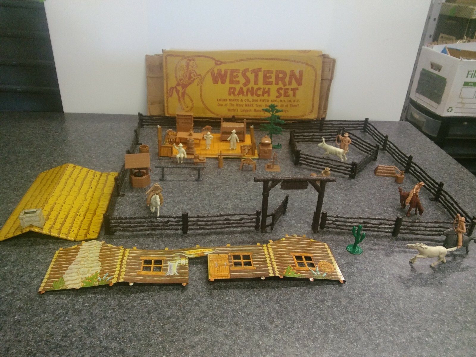 very nice Marx Western Ranch Set with Box early 1950s think it's ...