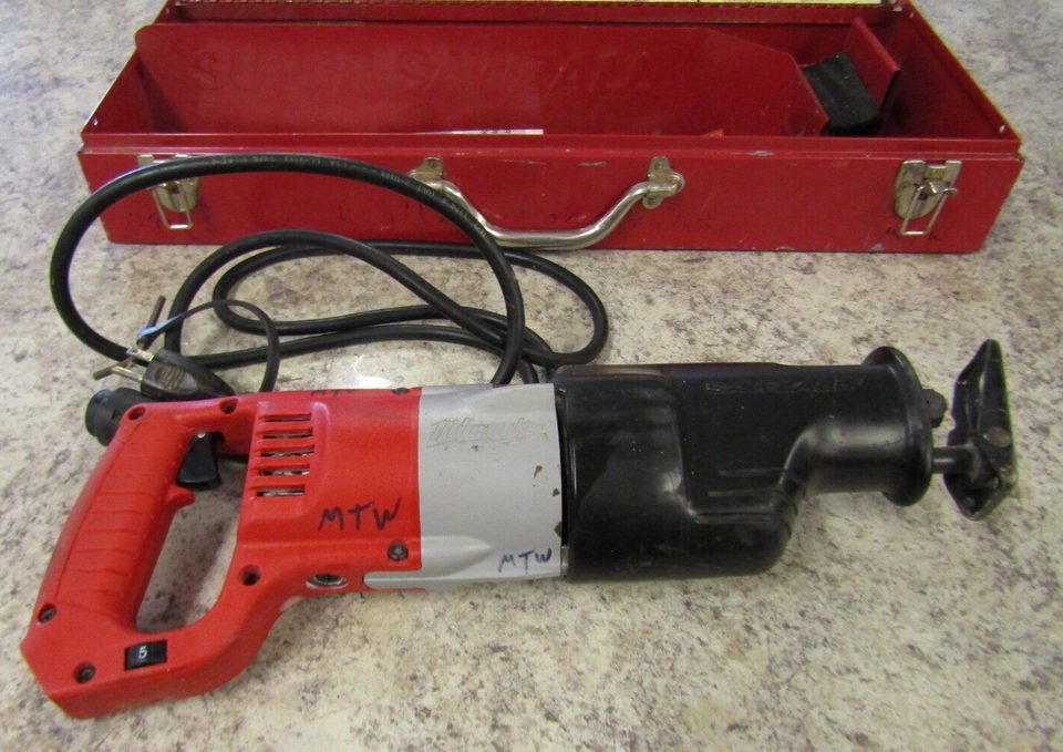 Milwaukee 6527 Corded Super Sawzall Reciprocating Saw w/Metal Case Made ...
