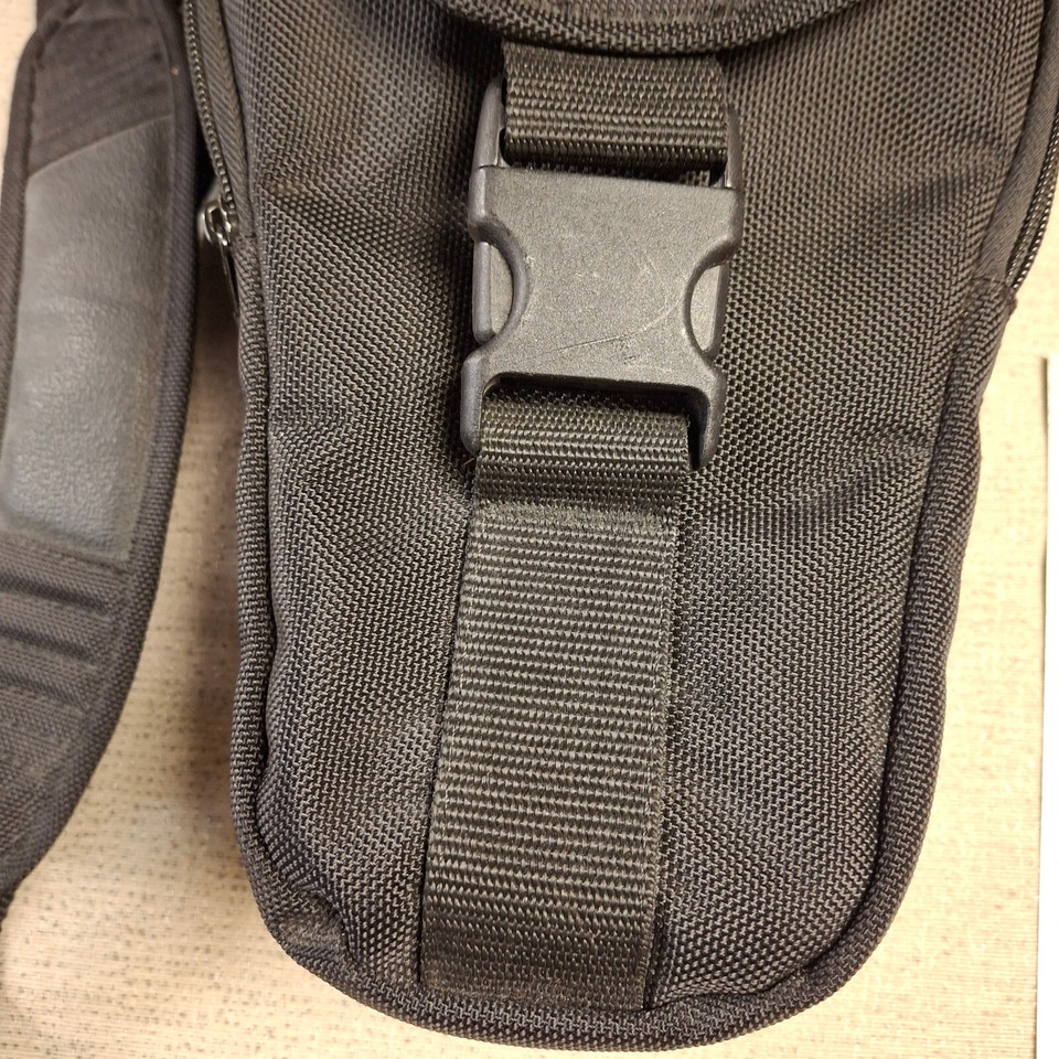 Tamrac 5630 Pro Digital Zoom 10, Holster Style Case for Digital SLR 9-1 ...