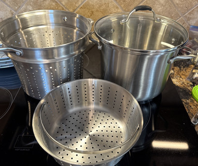 Calphalon 8 Quart Stainless Stock Pot w Lid & 2 Steamer Inserts Model ...